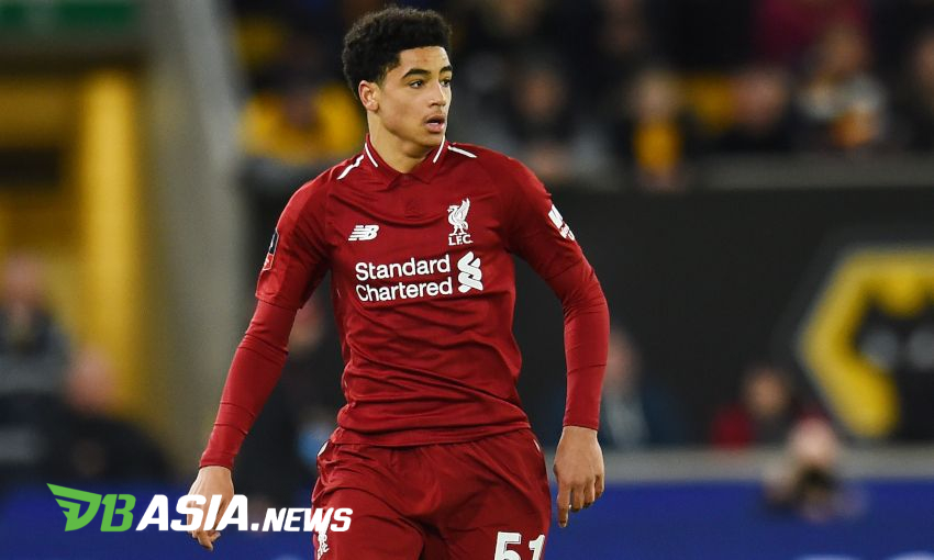 DBAsia News | Ki-Jana Hoever Debut in the FA Cup, Liverpool Youngest ...